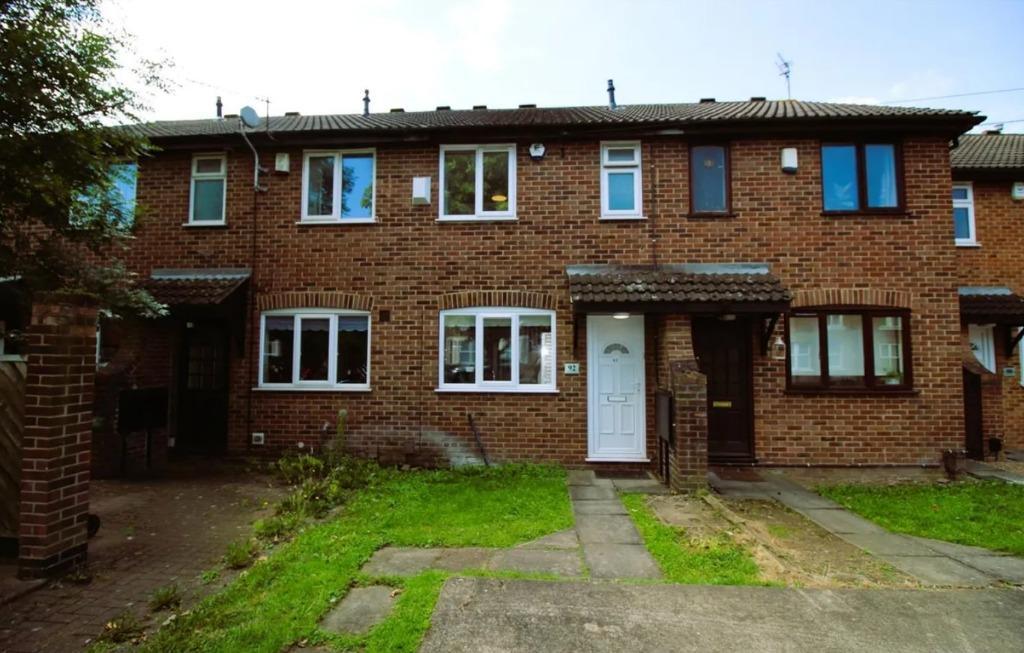 Montpellier Road, Nottingham NG7 3 bed semi-detached house to rent - £ ...