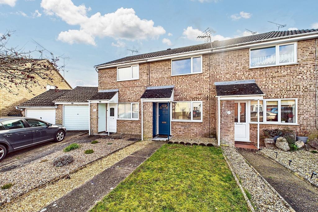 Shakespeare Way, Thetford, IP24 2 bed terraced house for sale - £170,000