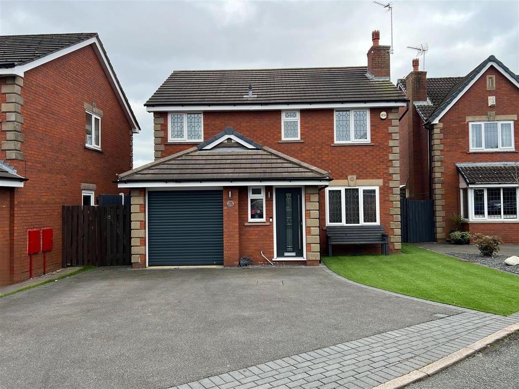 Beech Close, Congleton 4 bed detached house - £385,000