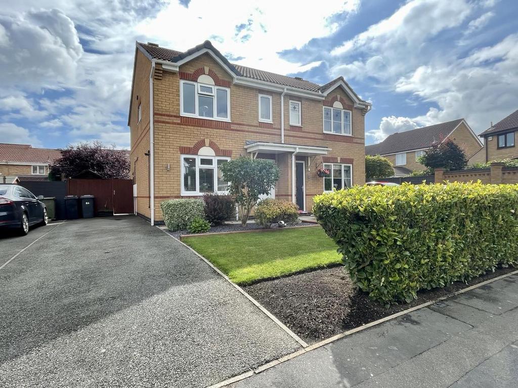 Channing Way, Ellistown, LE67 3 bed semi-detached house for sale - £240,000