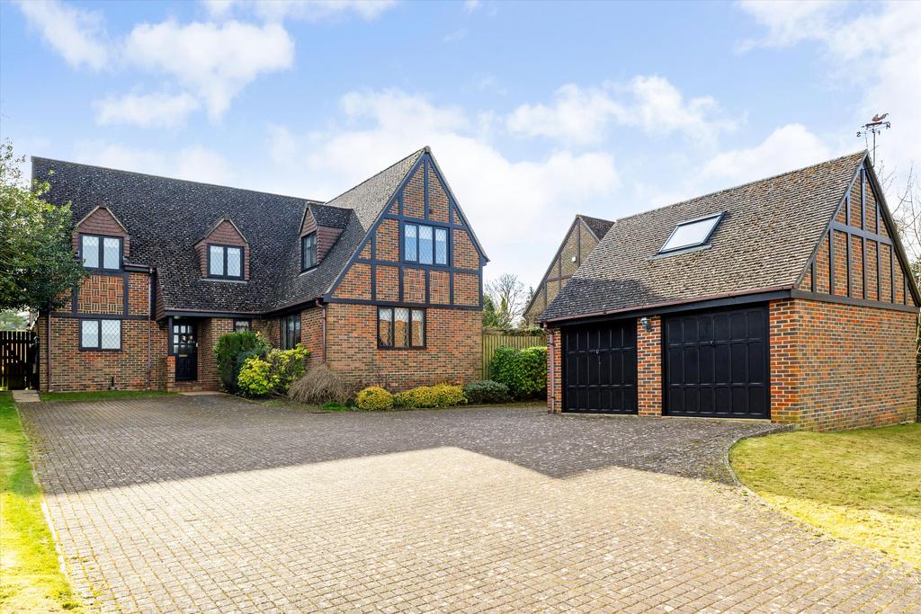 Hutchcombe Farm Close, Cumnor Hill... 5 bed detached house for sale - £ ...