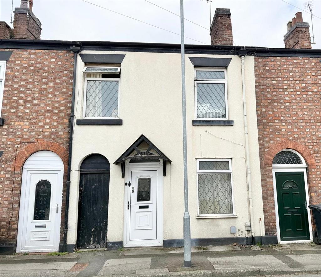 Garden Street, Macclesfield 3 bed terraced house for sale - £155,000
