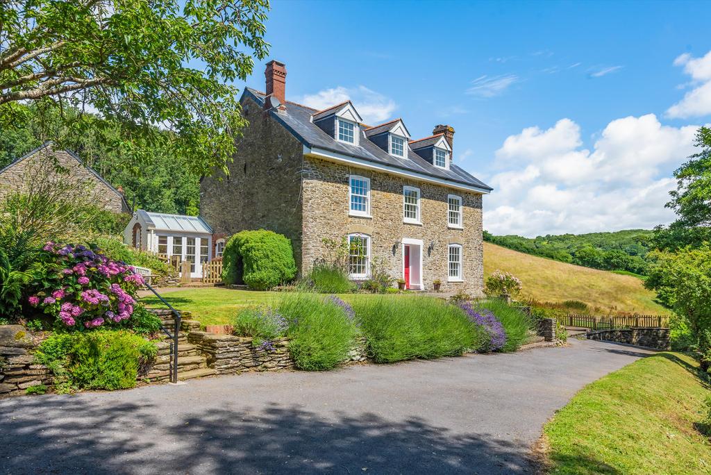 Loddiswell, Kingsbridge, Devon, TQ7 5 bed detached house for sale - £ ...