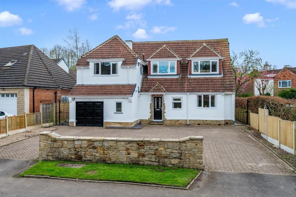Primley Park View, Leeds LS17 4 bed detached house for sale - £750,000