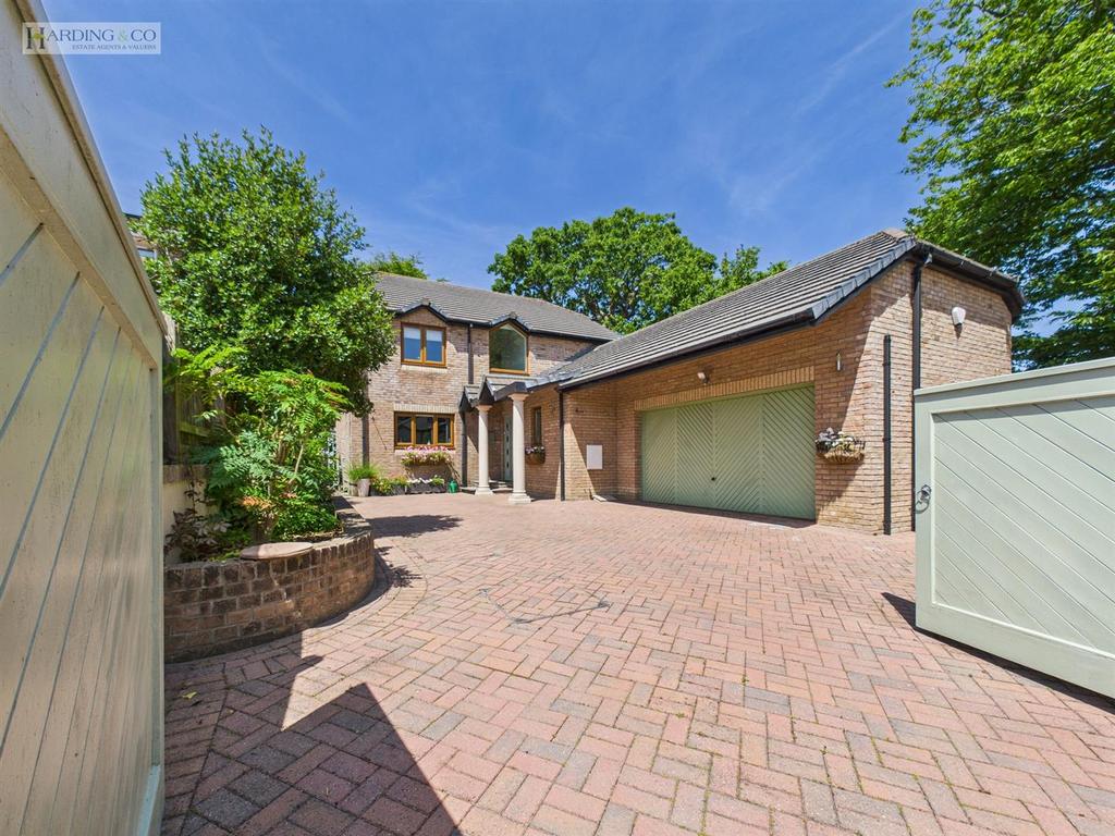 Daddon Hill, Northam 4 bed detached house for sale - £650,000