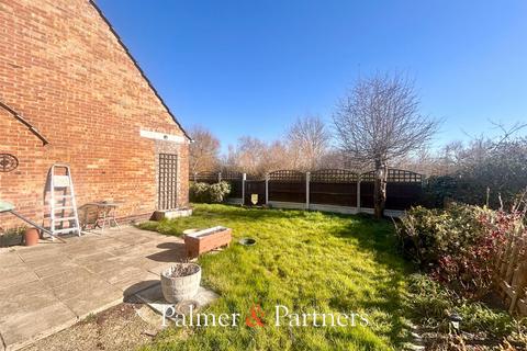Houses for sale in Jaywick | OnTheMarket