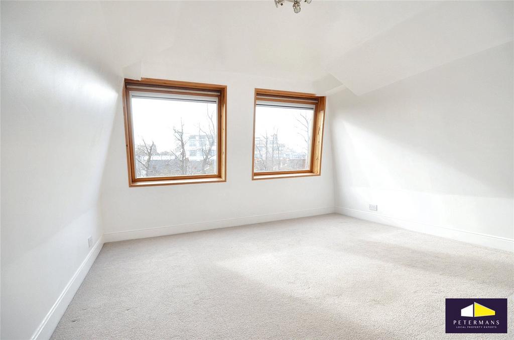 Rosendale Road, London, SE21 2 bed apartment - £1,900 pcm (£438 pw)