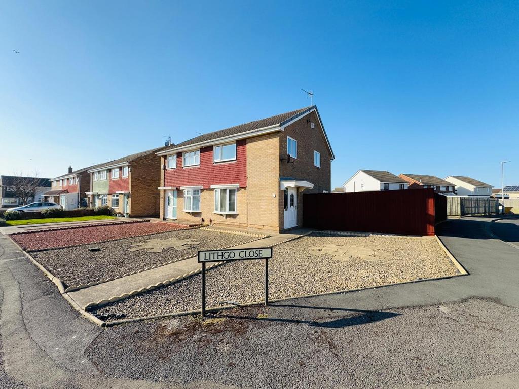 Lithgo Close, Seaton Carew, Hartlepool 3 bed semi-detached house for ...
