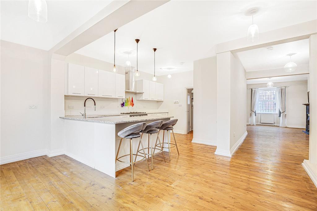 Penistone Road, London, SW16 4 bed semi-detached house - £3,200 pcm (£ ...