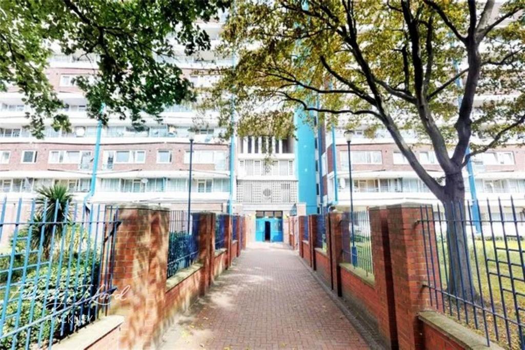 St Thomas's Square, LONDON Studio - £1,200 pcm (£277 pw)