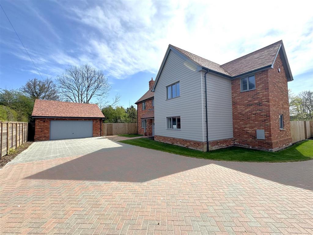 Jack Way, Stowmarket IP14 4 bed detached house - £775,000