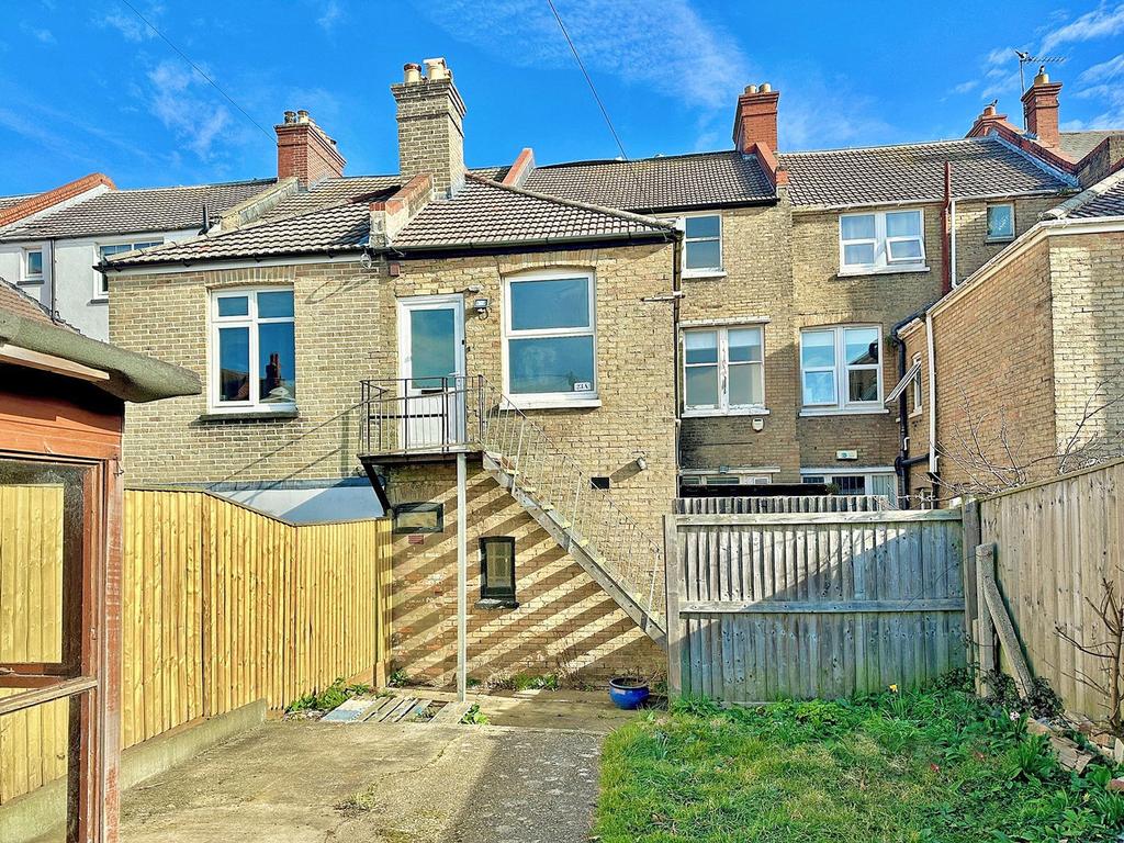 Southbourne Grove, Bournemouth... 4 bed maisonette for sale - £275,000
