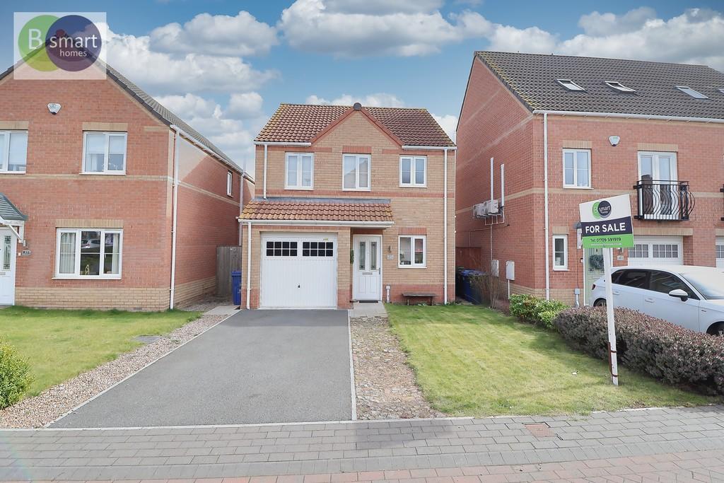 Ceramia Court, Rotherham S63 3 bed detached house for sale - £210,000