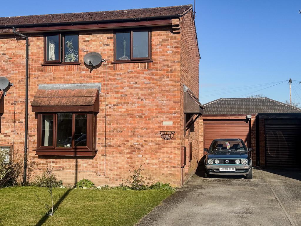 Lancaster Park, Broughton, Chester 2 bed semi-detached house for sale ...