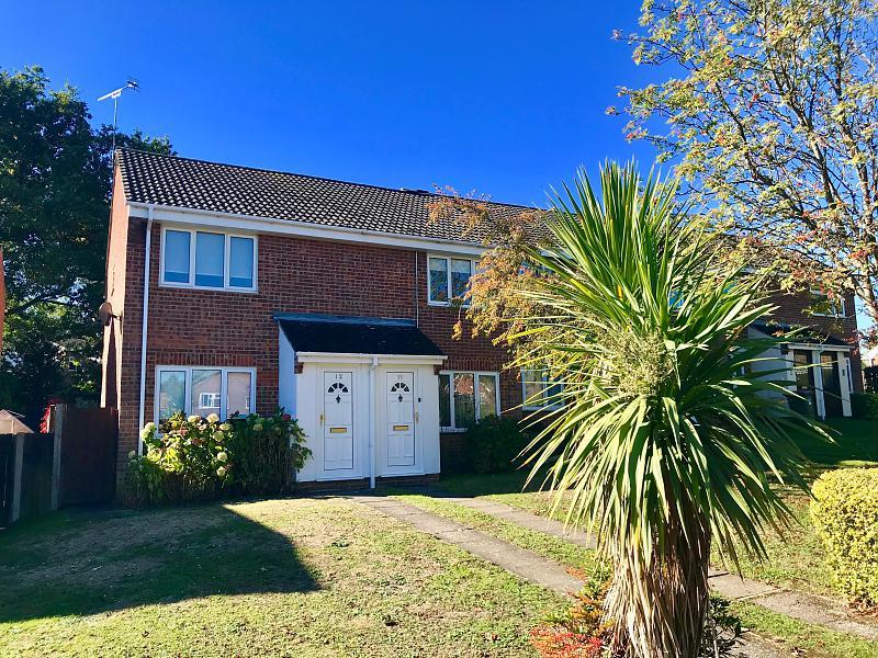 Hamble 2 bed end of terrace house to rent - £1,155 pcm (£267 pw)
