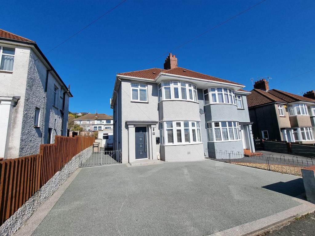 Harlech Crescent, Sketty, Swansea... 3 bed semi-detached house - £334,995