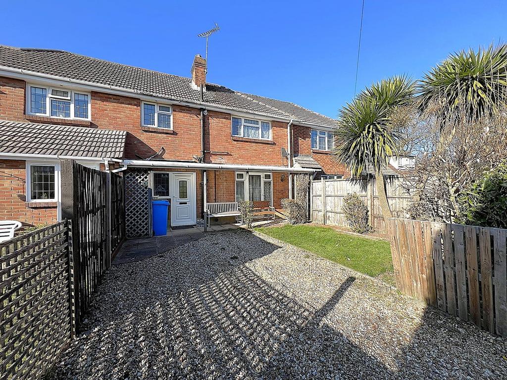 Trigon Road, Oakdale, Poole, BH15 2 bed terraced house for sale - £300,000