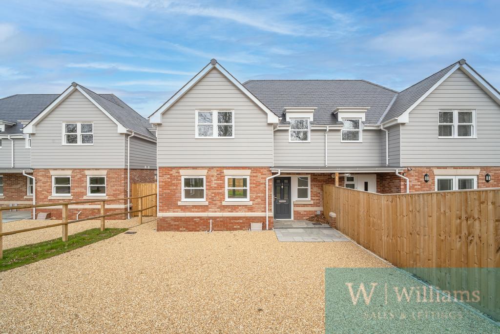 3 Spencer Park, Ryde House Drive... 3 bed semi-detached house for sale ...