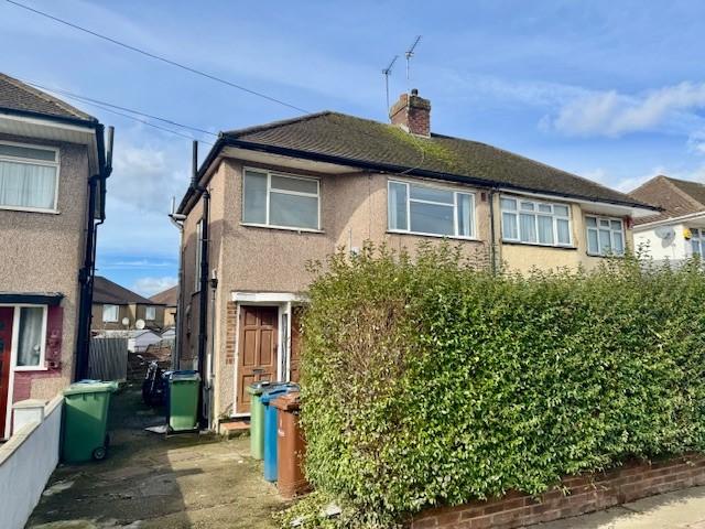 Walton Avenue, Harrow HA2 1 bed maisonette - £210,000