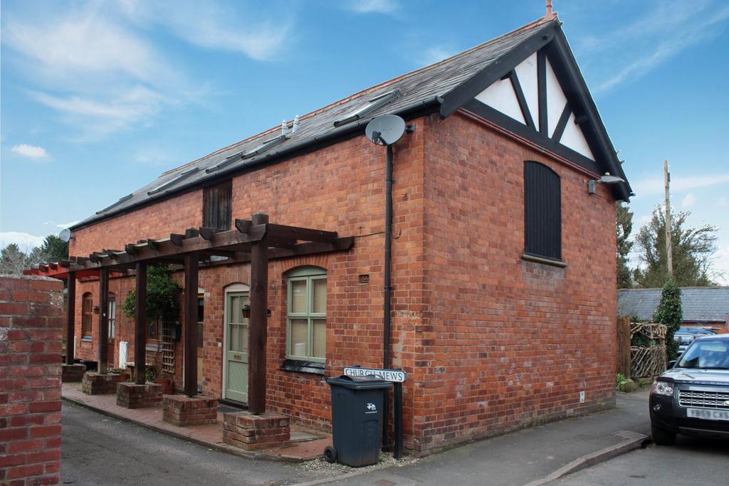 Church Mews, Tenbury Wells, WR15 2 bed house - £120,000