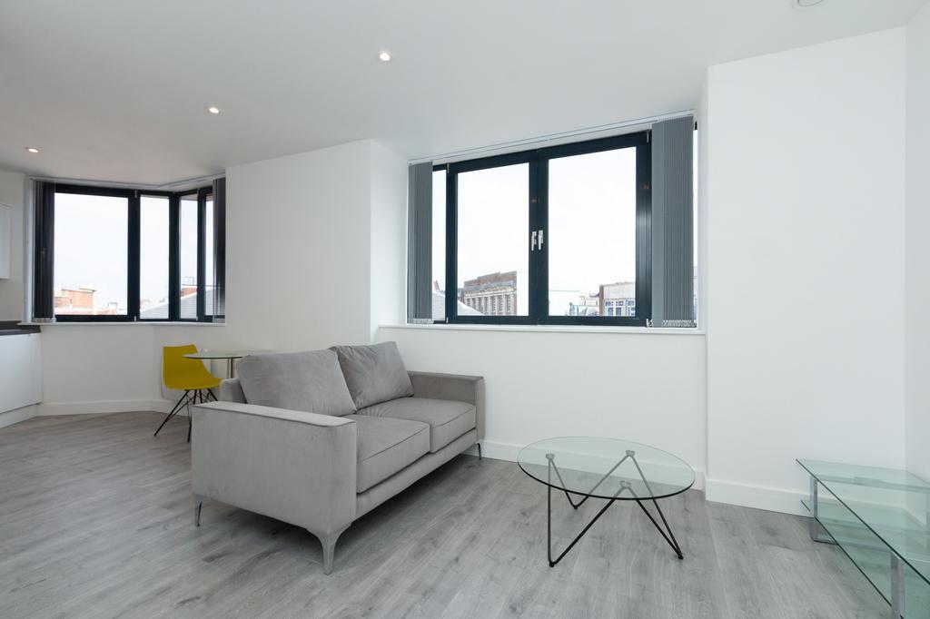 32 New Street, Basingstoke RG21 1 bed apartment - £1,050 pcm (£242 pw)