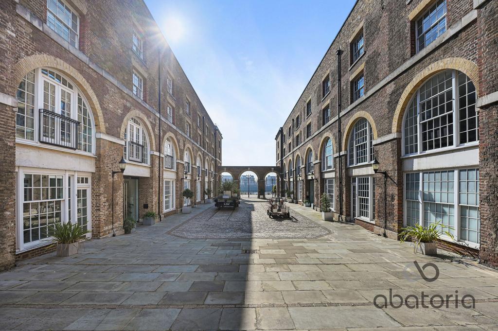 350 The Highway, London, E1W 1 bed apartment - £2,249 pcm (£519 pw)