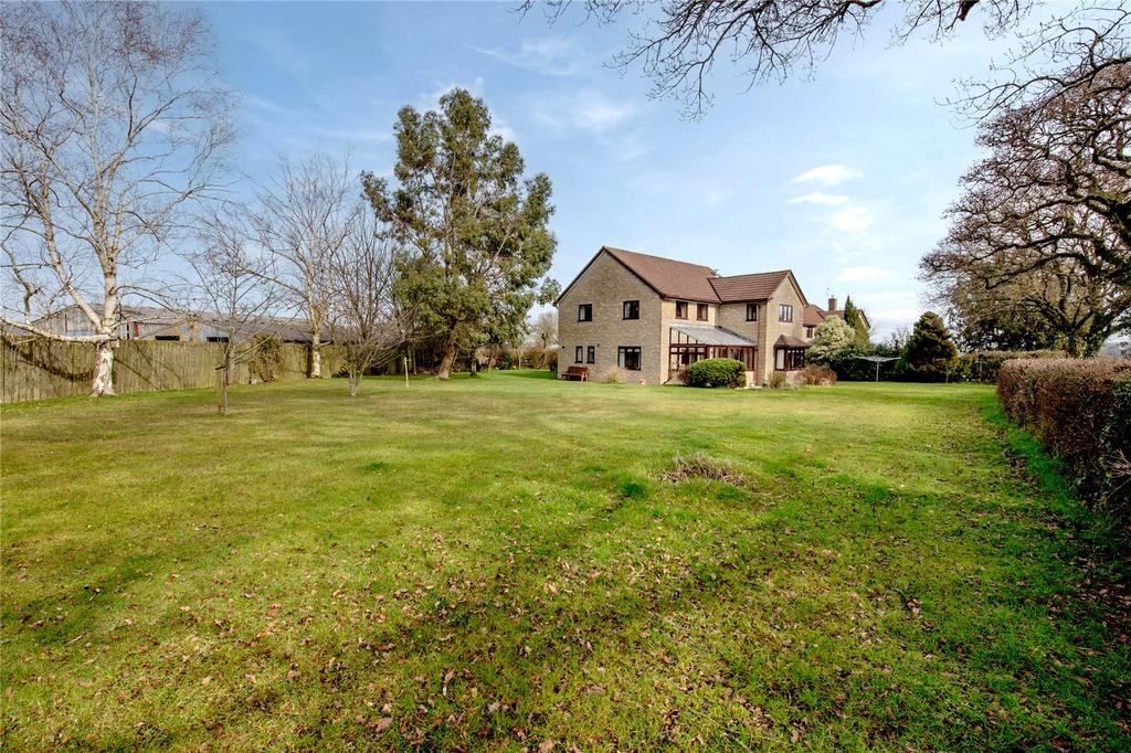 Ruggin Road, West Buckland... 4 bed detached house for sale - £700,000