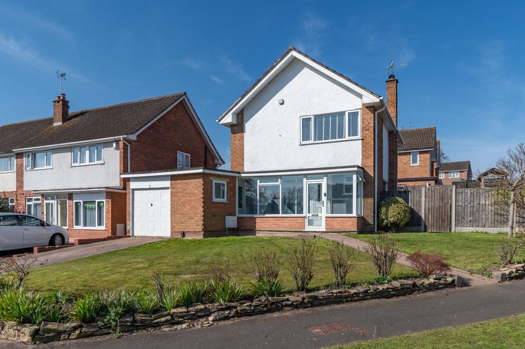 Wirehill Drive, Lodge Park, Redditch... 3 bed detached house - £310,000