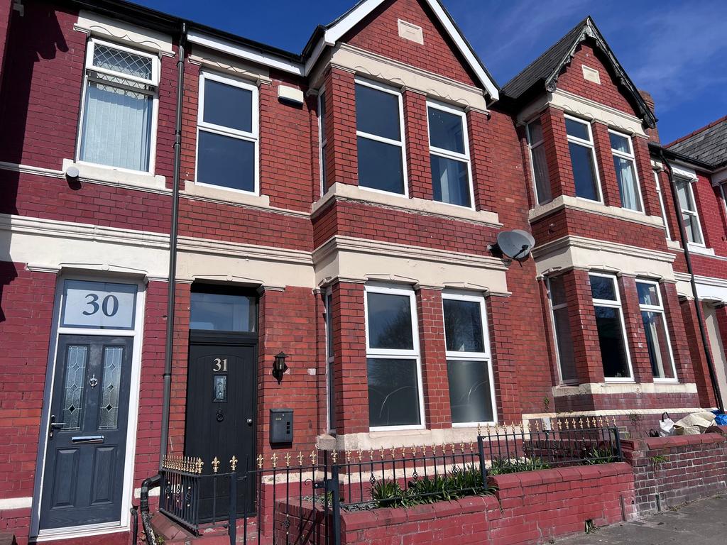 Broad Street, Barry, CF62 4 bed terraced house for sale - £259,950