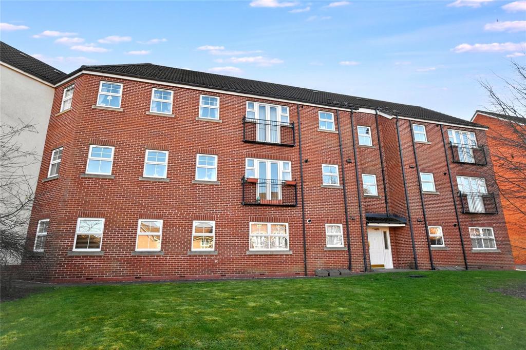 Meadow Side Road, East Ardsley... 2 bed apartment for sale - £115,000