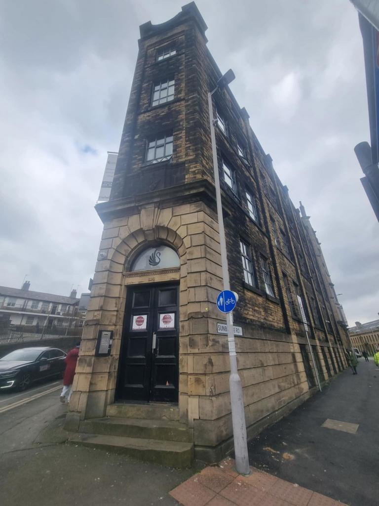 136 Sunbridge Road, ., Bradford, West... Studio for sale - £4,000