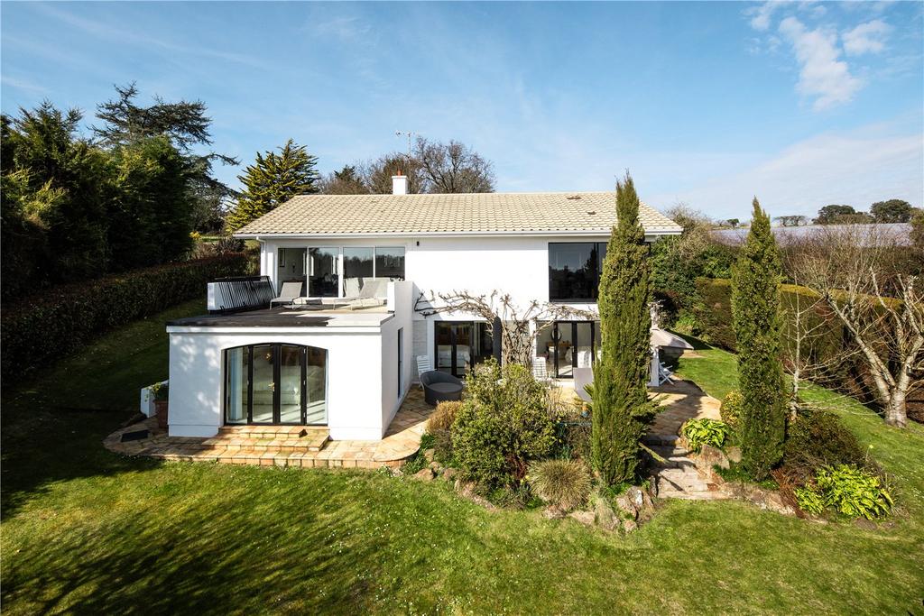 Le Petit Catillon, Grouville, Jersey... 6 bed detached house for sale ...