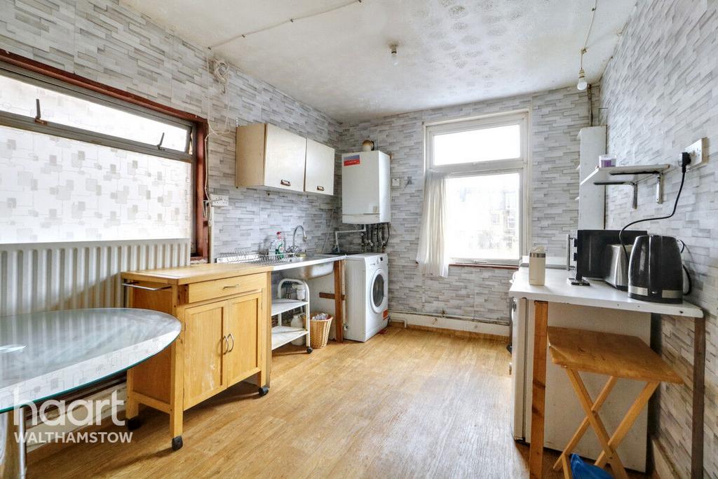 Forest Road, Walthamstow 3 bed terraced house for sale - £500,000