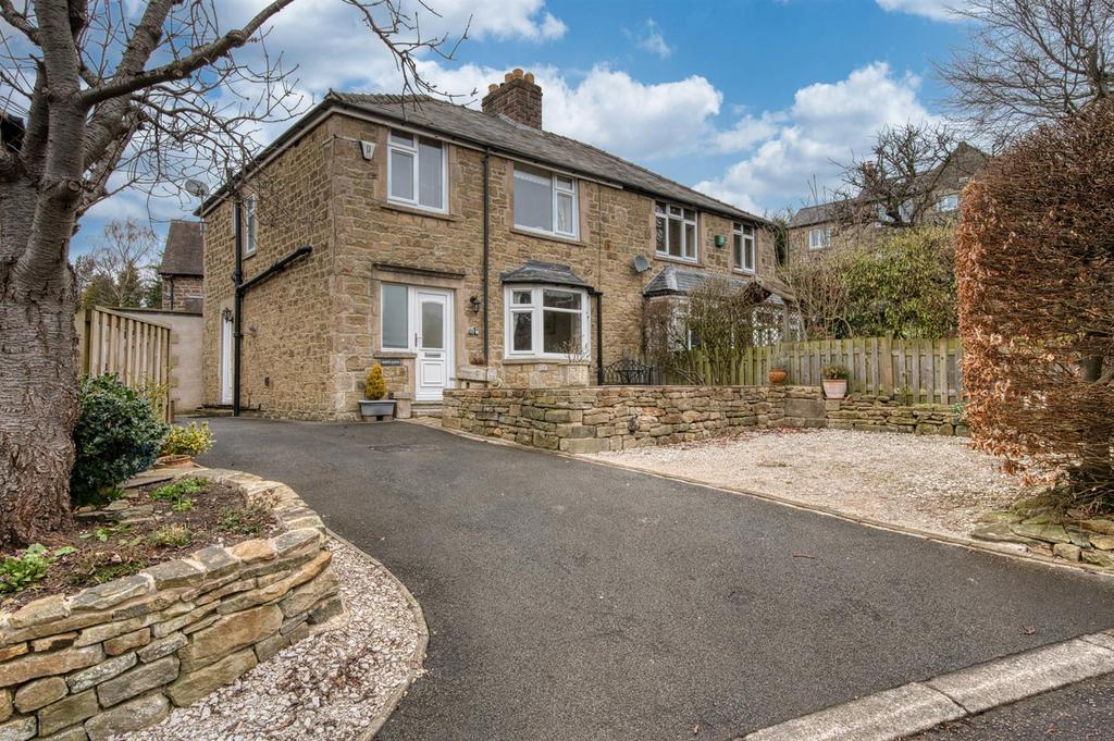 White Lodge Lane, Baslow, Bakewell 2 bed semi-detached house - £375,000