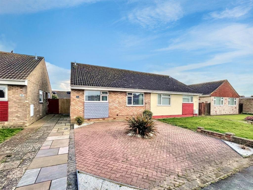 Tennyson Walk, Eastbourne 2 bed semi-detached bungalow - £295,000
