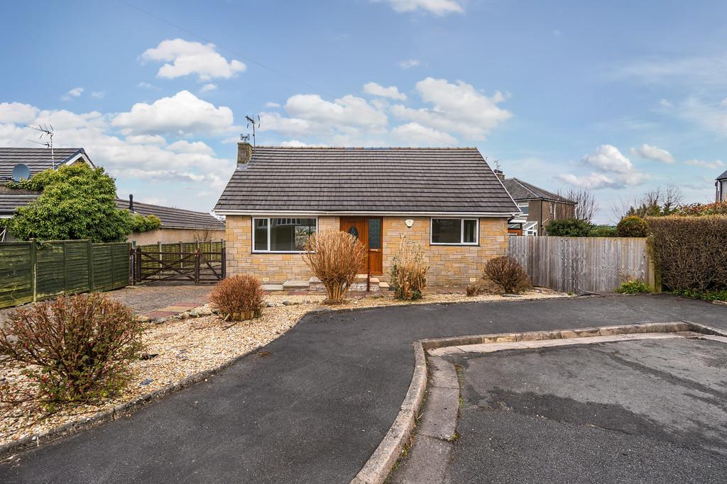 37 Templand Park, Allithwaite, LA11 7QS 3 bed detached bungalow - £330,000