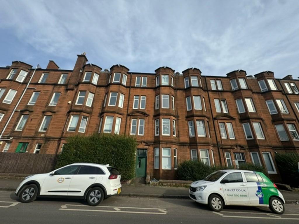 Wellshot Road, Tollcross 1 bed flat - £750 pcm (£173 pw)