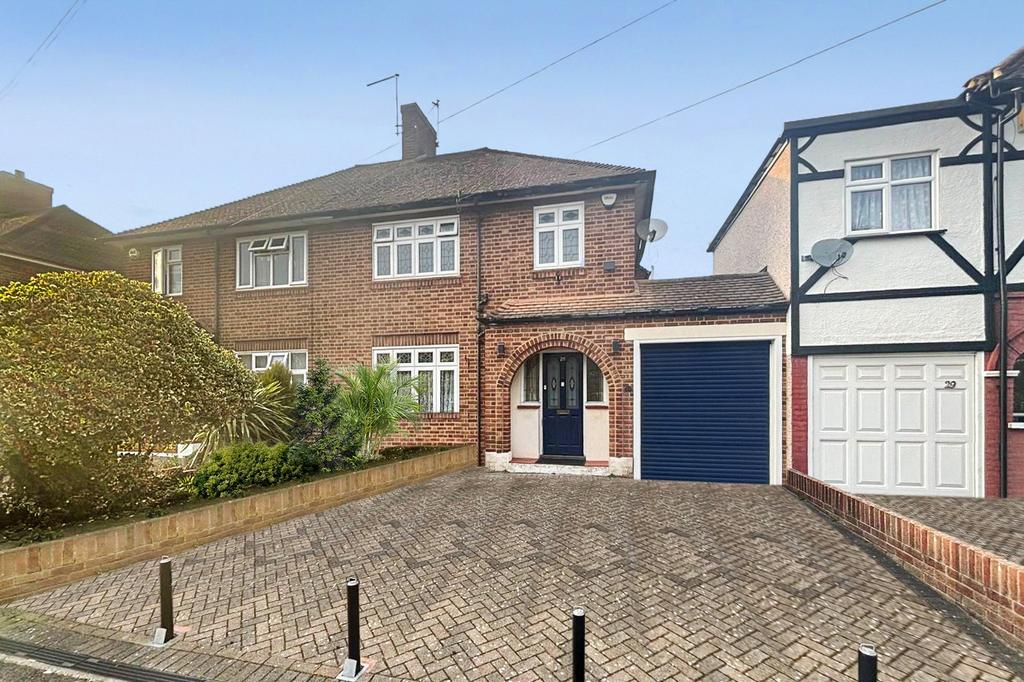 Riverdale Road, Bexley, DA5 3 bed semi-detached house for sale - £650,000