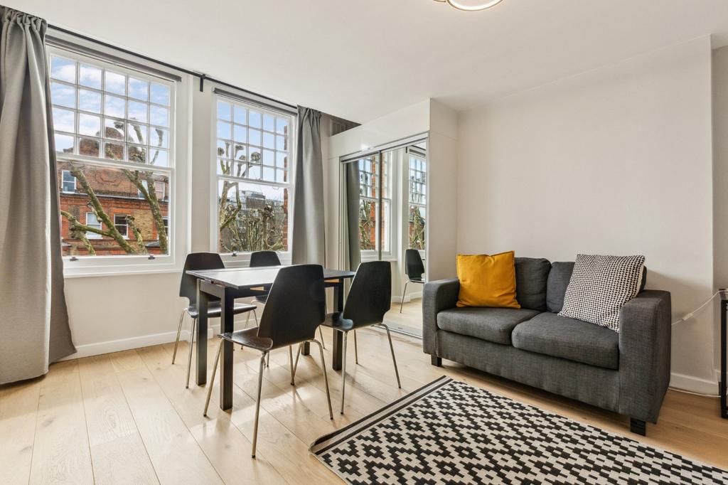Elgin Avenue, Maida Vale, London House - £2,500 pcm (£577 pw)