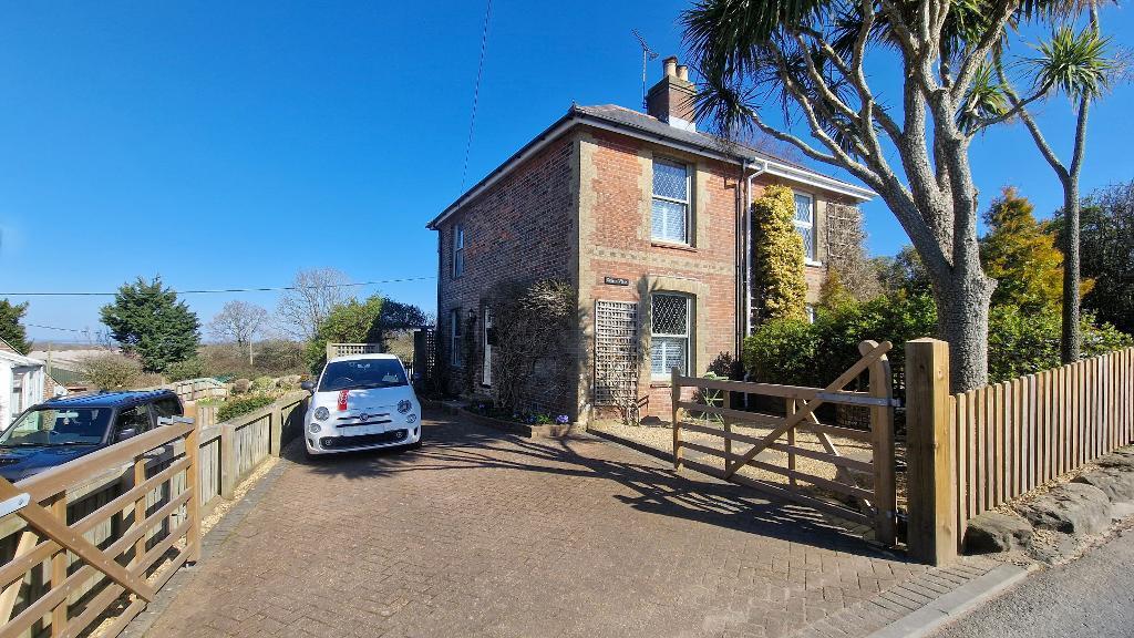 Stroud Wood Road, Ryde, Isle of... 2 bed semi-detached house for sale ...