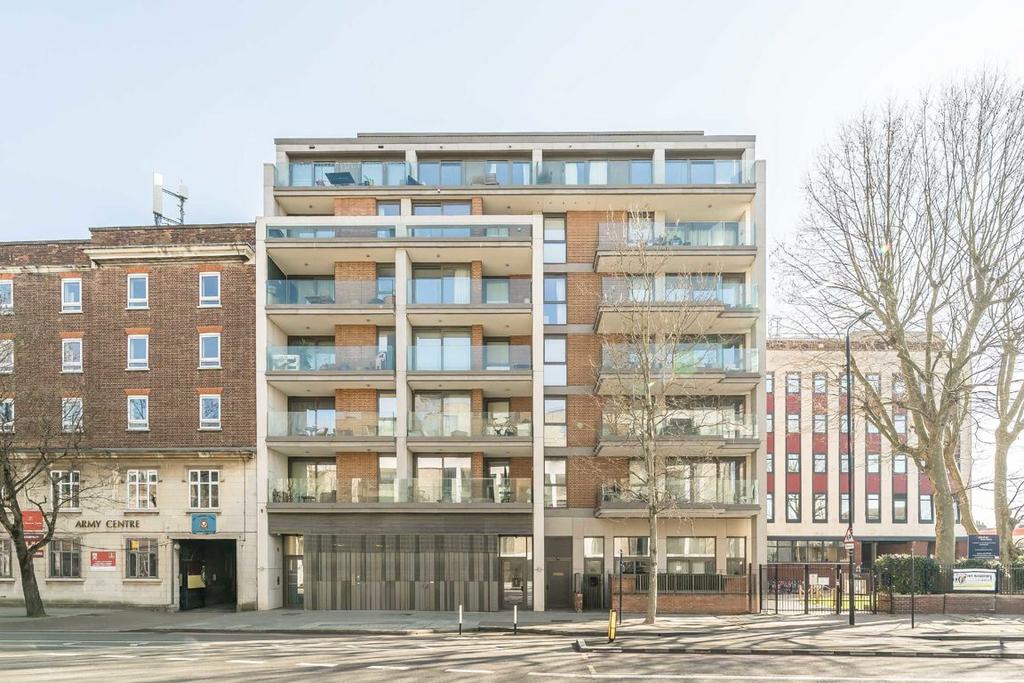 Balham High Road, London SW17 2 bed flat for sale - £650,000