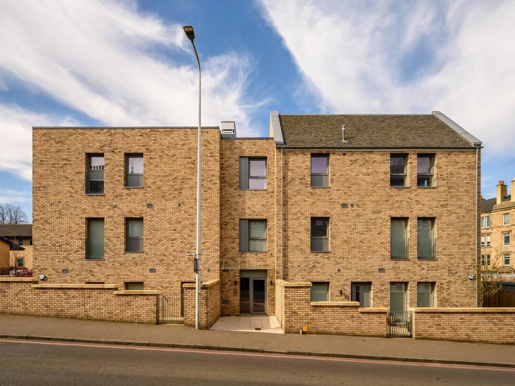 Ardmillan Terrace, Springwell House... 1 bed flat - £1,450 pcm (£335 pw)