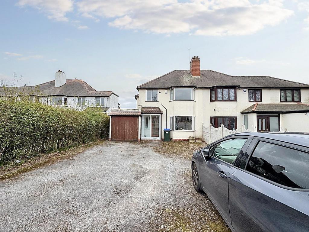Hamstead Road, Great Barr, Birmingham 3 bed semi-detached house - £330,000