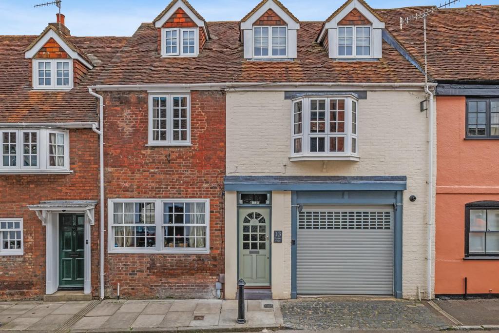 Guilder Lane, Salisbury 3 bed terraced house for sale - £395,000
