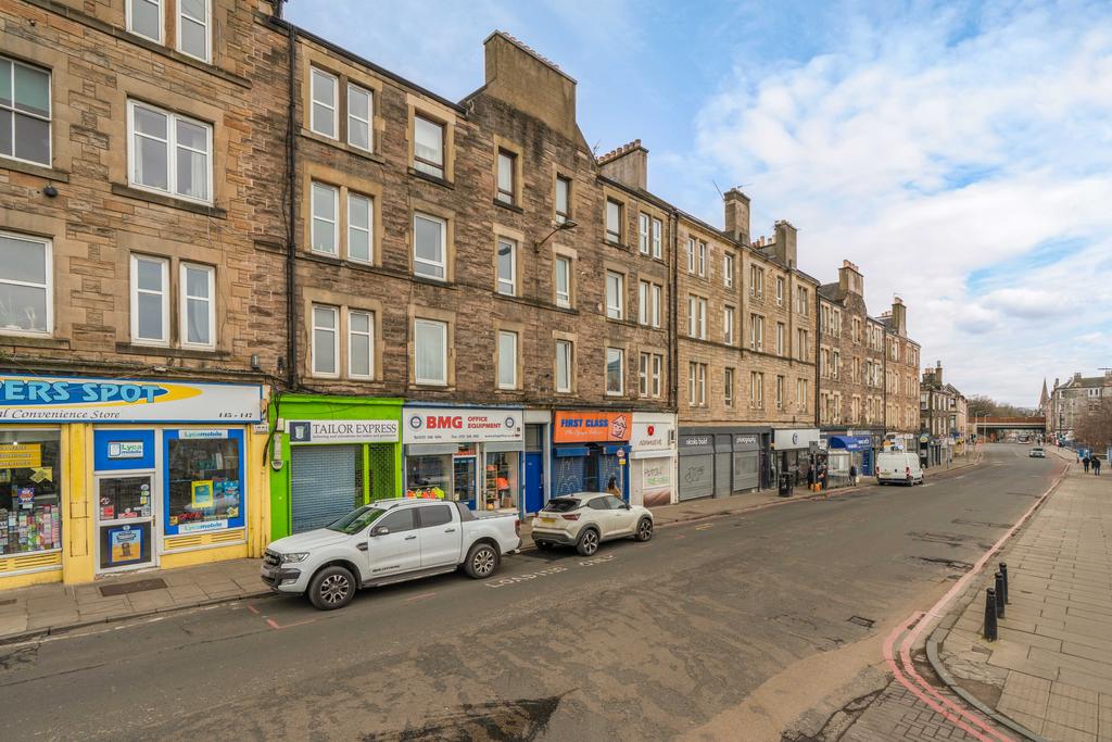 Dalry Road, Edinburgh EH11 2 bed flat for sale - £225,000