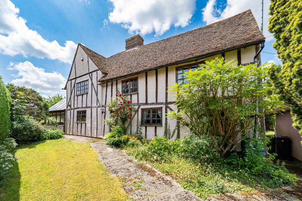 Gallows Green, Dunmow 3 bed detached house for sale - £650,000