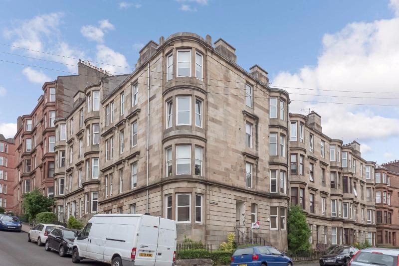 White Street, Partick, Glasgow, G11 2 bed flat - £1,350 pcm (£312 pw)