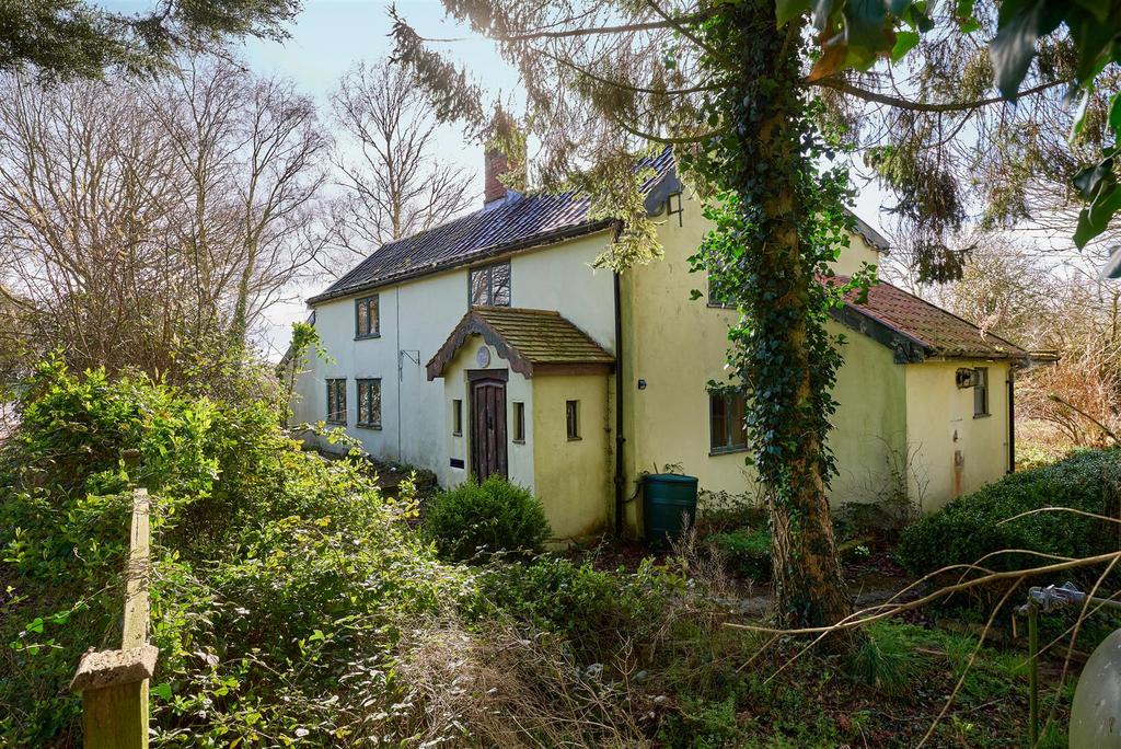 Cratfield Road, Fressingfield IP21 3 bed cottage - £350,000