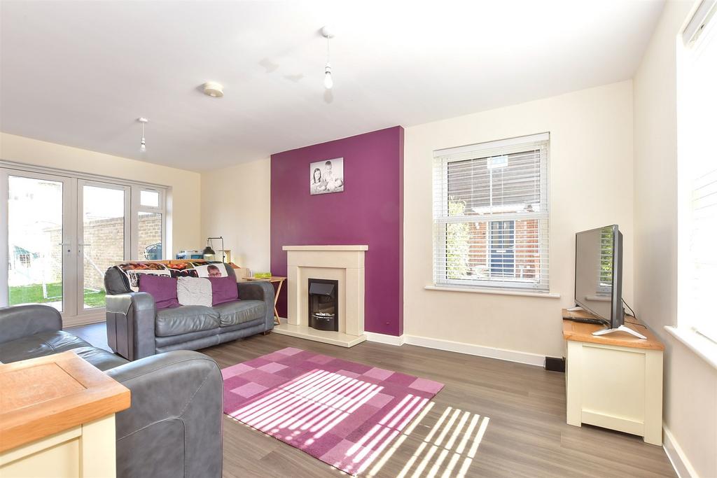 Harrier Drive, Finberry, Ashford, Kent 4 bed detached house for sale ...
