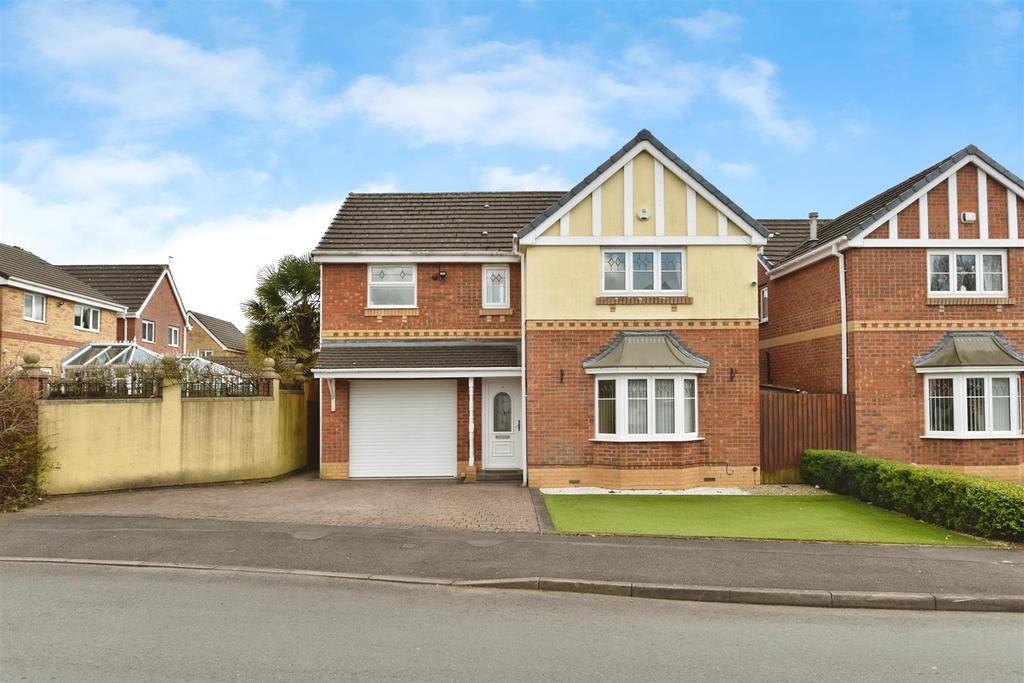 Botesworth Gardens, Stoke-On-Trent 4 bed detached house - £308,000